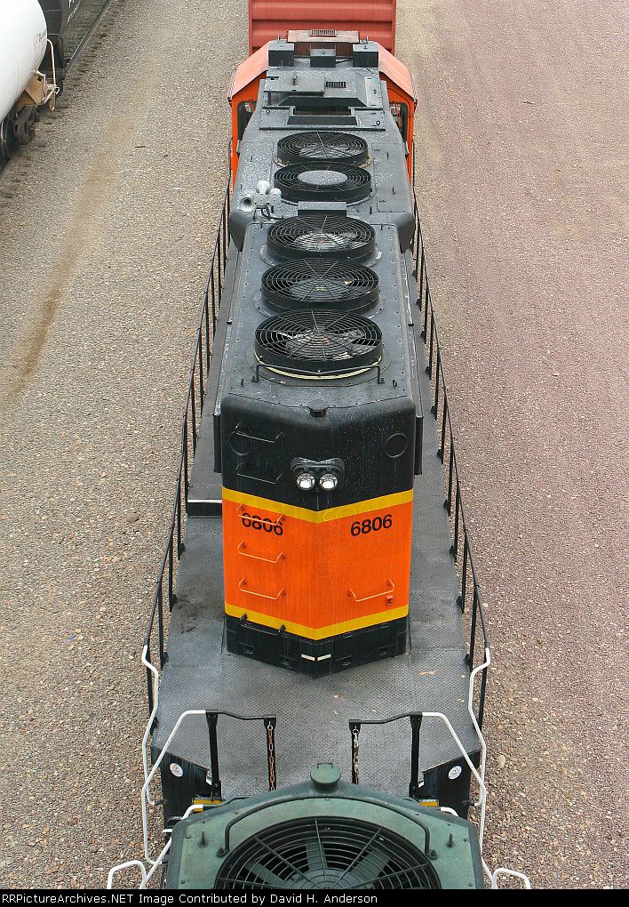 BNSF 6806